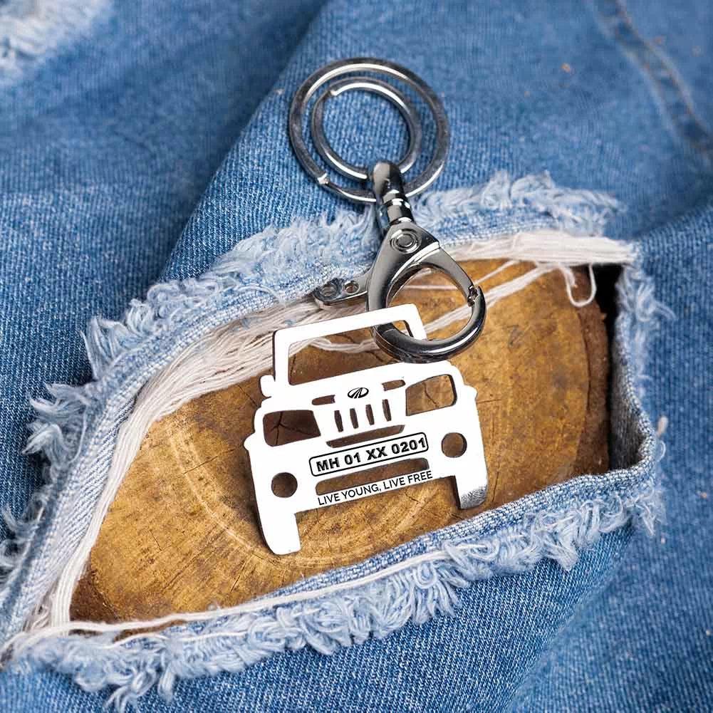 Personalised Car keychain | Mahindra Bolero Keychain